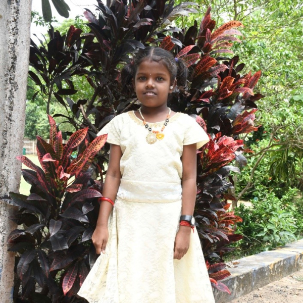 Pandiyarajan Vishalini - Help the Helpless